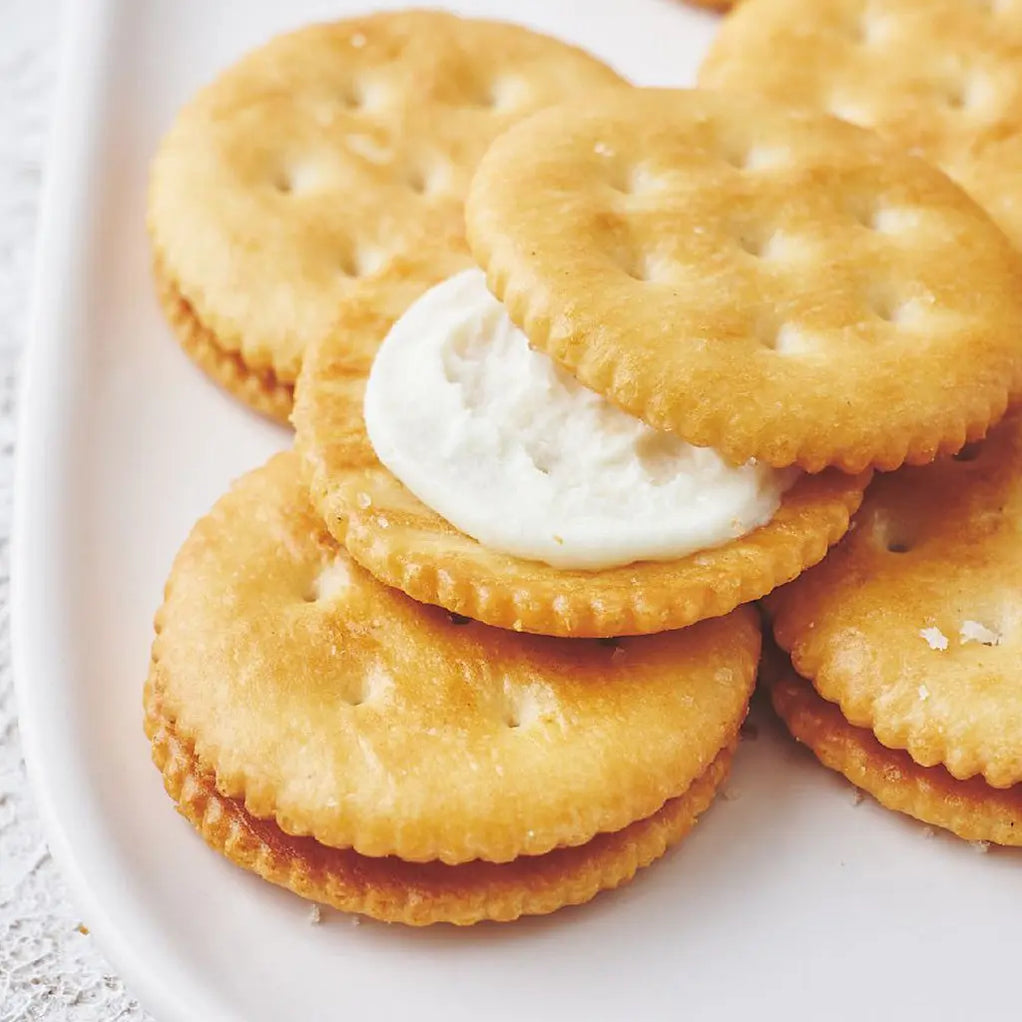 Ritz White Chocolate Sandwich Crackers, 77g — Exotic Snacks Company