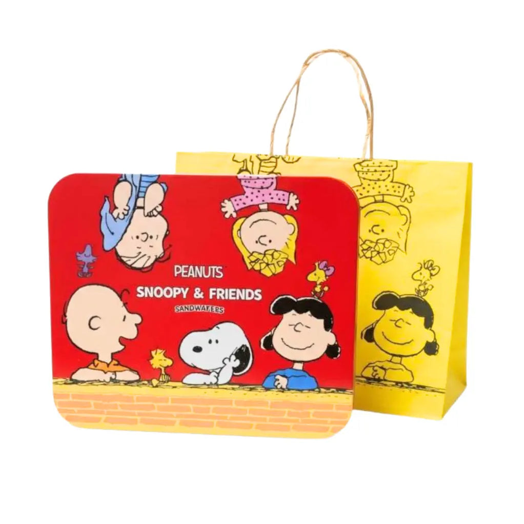 Snoopy & Friends French Classic Wafers Crisps Pastry Gift Box, 252g ...
